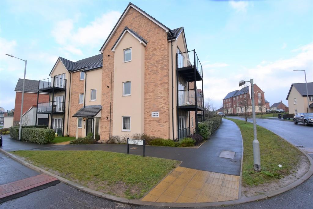 Martin Hunt Drive, Stanway, Colchester 2 bed apartment - £960 pcm (£222 pw)