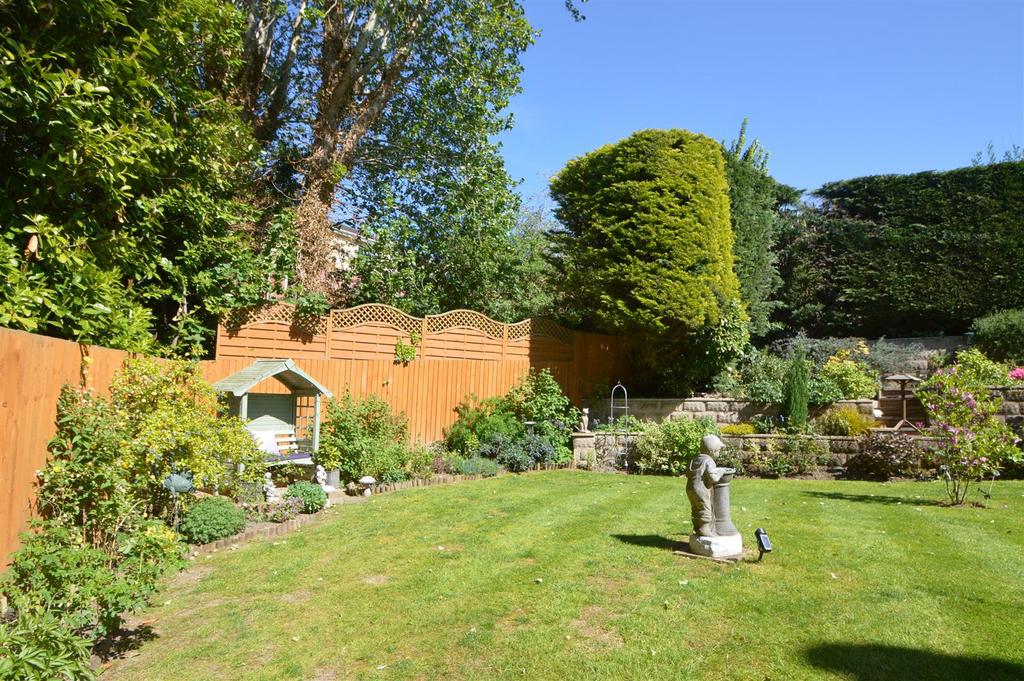 30A Ryelands, Radbrook, Shrewsbury... 4 bed detached house - £425,000