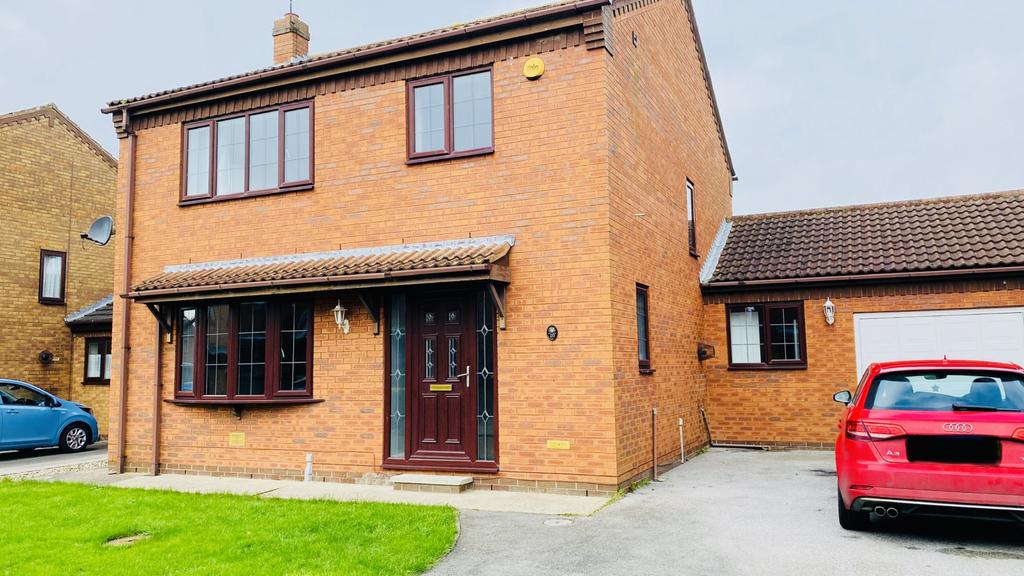 10 Trinity Close, Burstwick, HU12 9HQ 3 bed detached house - £280,000