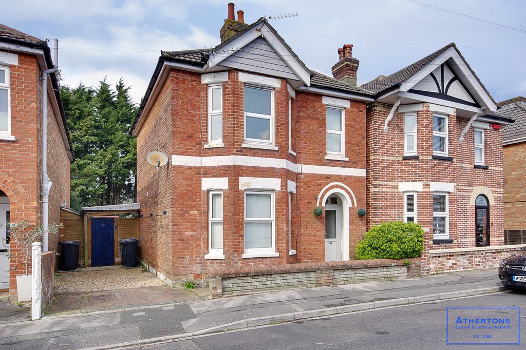 Rebbeck Road, Bournemouth, BH7 1 bed apartment - £230,000