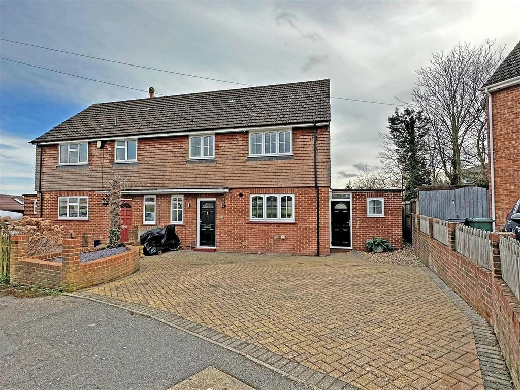 Northmead, Redhill 3 bed semi-detached house - £535,000