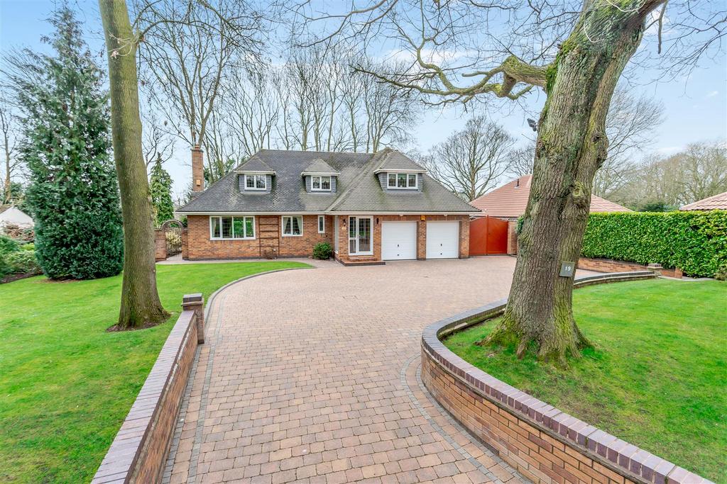 Kings Lodge Drive, Mansfield 4 bed detached house - £495,000