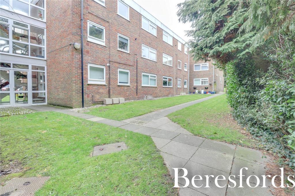Ardleigh Court, Hutton Road, CM15 1 bed apartment - £230,000