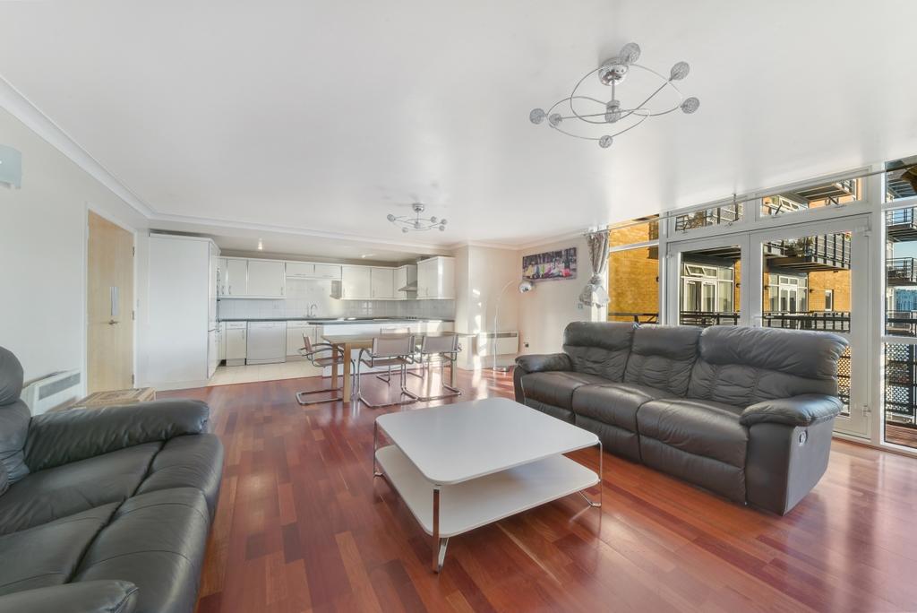 Langbourne Place, Westferry Road... 2 bed apartment - £2,383 pcm (£550 pw)