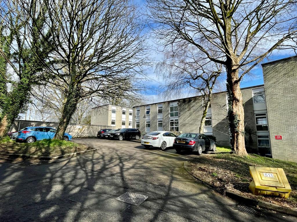 Cogan Court, Cogan Pill Road... 2 bed flat - £145,000