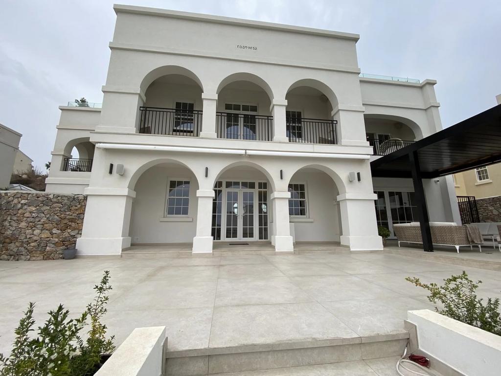 Gibraltar, GX11 1AA, Gibraltar 5 bed house - £8,999,995
