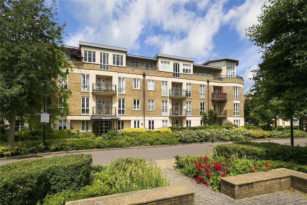 Juniper House, 29 Melliss Avenue, Kew, Surrey, TW9 1 bed apartment - £ ...