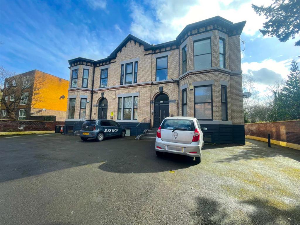 Palatine Road, Manchester M20 1 bed flat - £850 pcm (£196 pw)