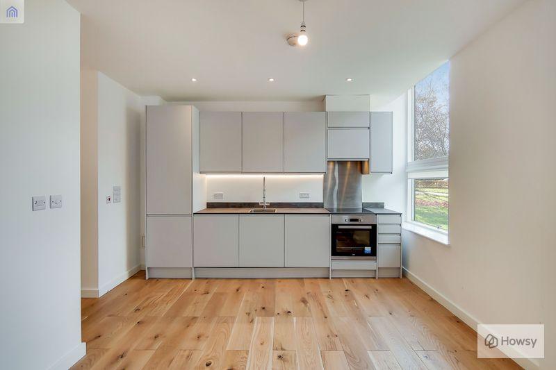 The Gore, Basildon, SS14 1 bed flat - £1,000 pcm (£231 pw)