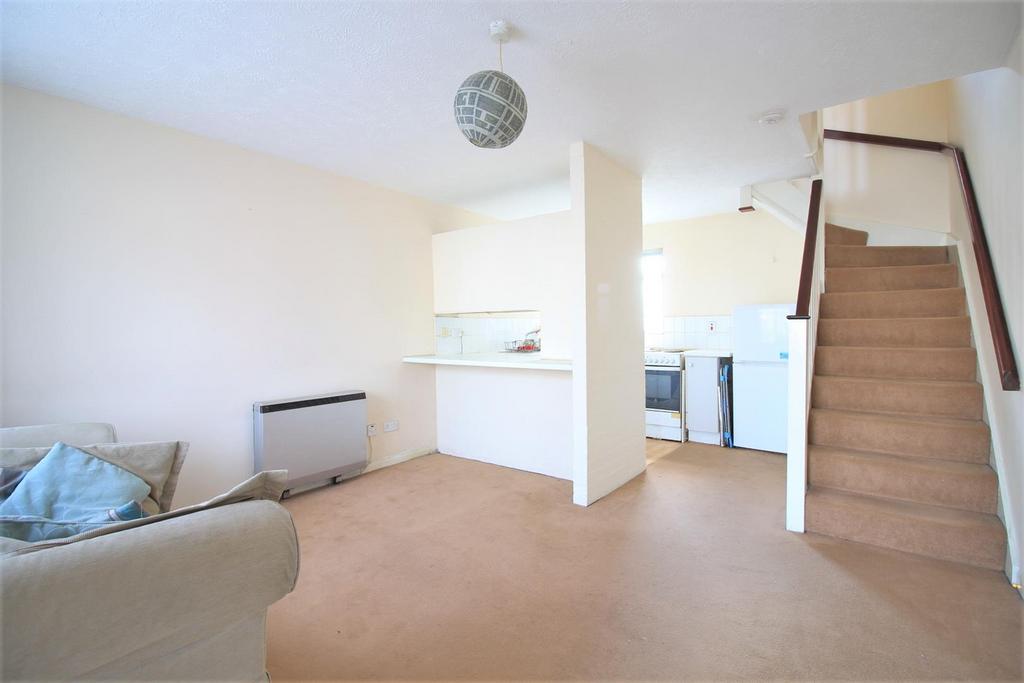 Springwell Road, Heston TW5 1 bed terraced house - £270,000