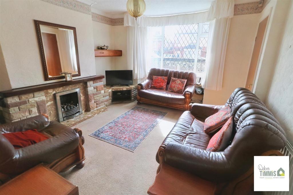 Leonard Avenue Baddeley Green 2 Bed Semi Detached House £120 000