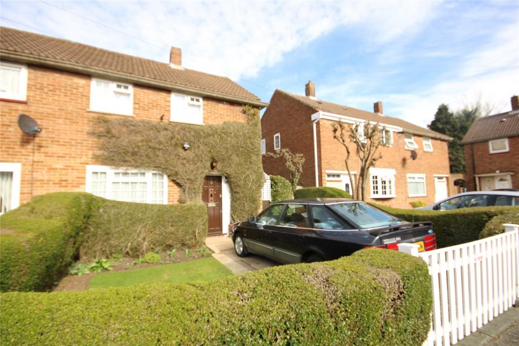Nichols Close, Bedfordshire LU2 2 bed semi-detached house - £269,995