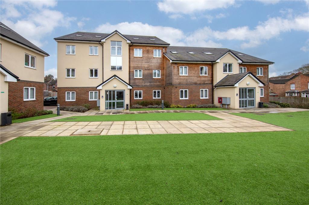 Luton, Bedfordshire LU2 2 bed apartment - £249,995