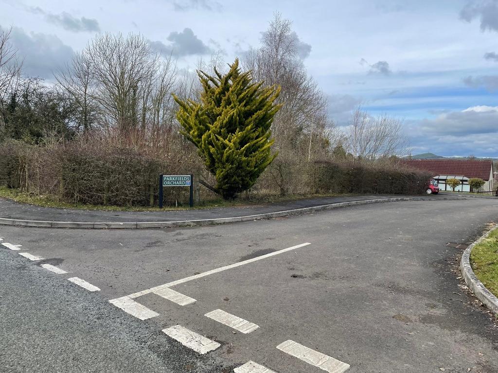 Parkfields, Butleigh, Butleigh, BA6 Farm land - £20,000