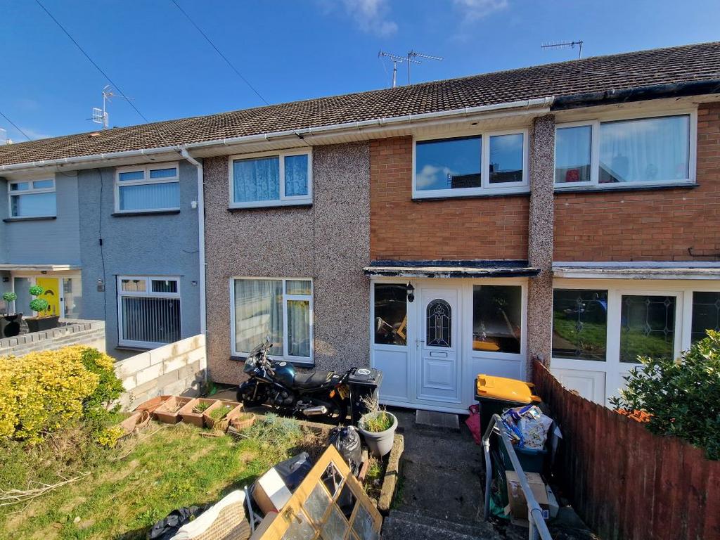 6 Wye Crescent, Bettws, Newport, NP20... 3 bed terraced house - £95,500