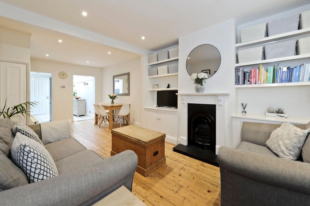 Derby Road, London, SW14 2 bed cottage - £750,000