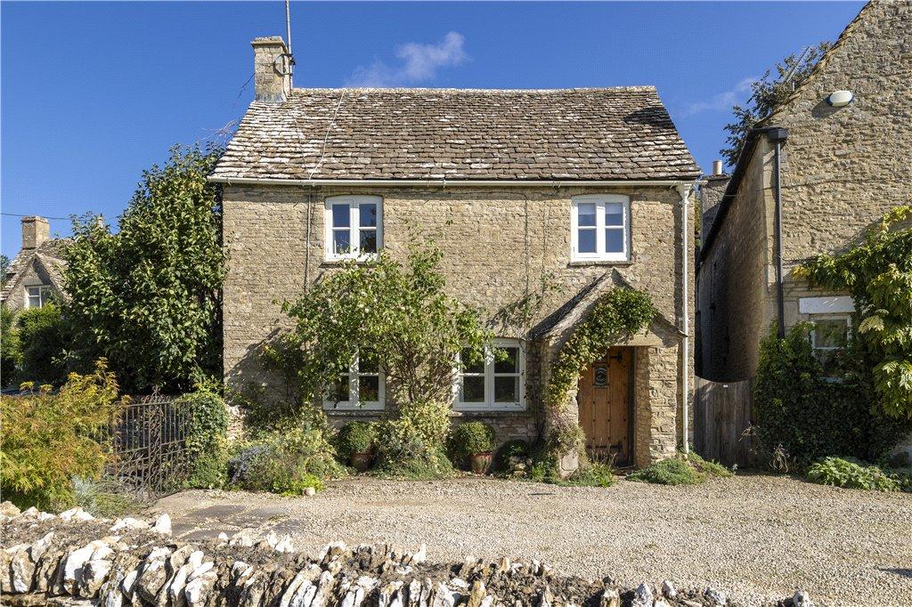 Meadow View Cottage, Calcot... 3 bed detached house - £575,000