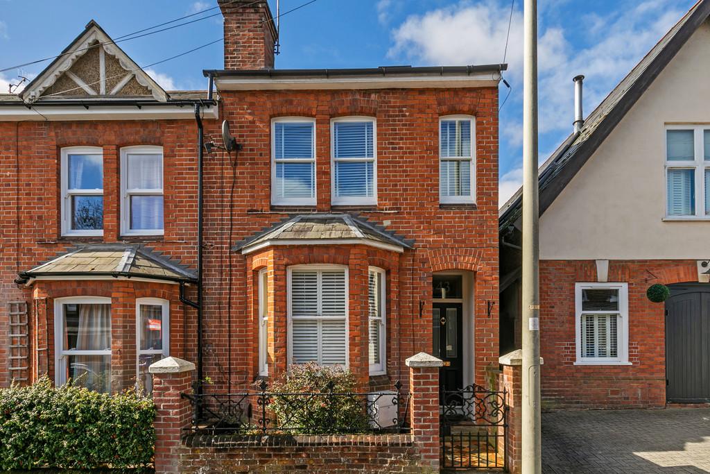 Brassey Road, Winchester, SO22 3 bed terraced house - £625,000