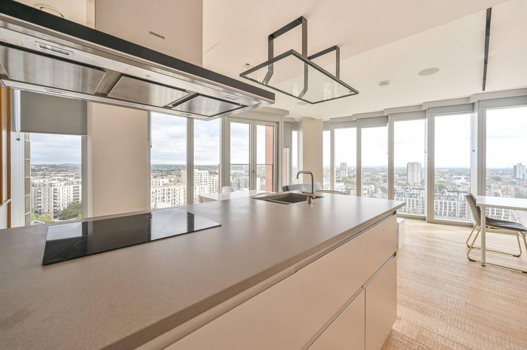 Manhattan Lofts, Stratford, London, E20 1 bed flat - £3,400 pcm (£785 pw)