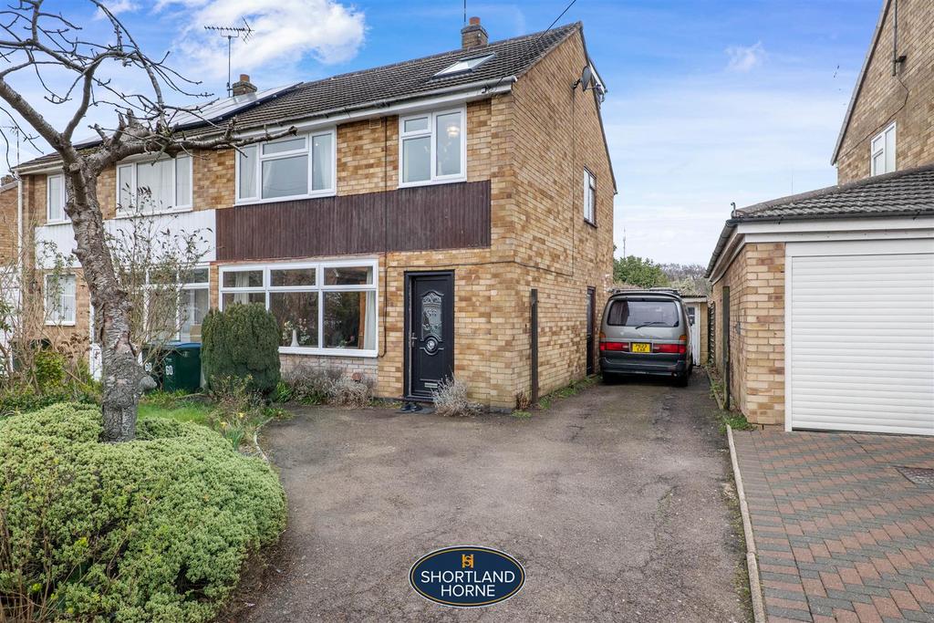 Alderminster Road, Mount Nod, Coventry 4 bed semi-detached house - £300,000