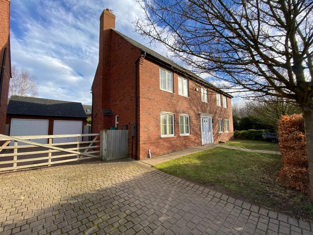 Rushbrook Road, Stratford-upon-Avon 5 bed detached house - £2,400 pcm ...