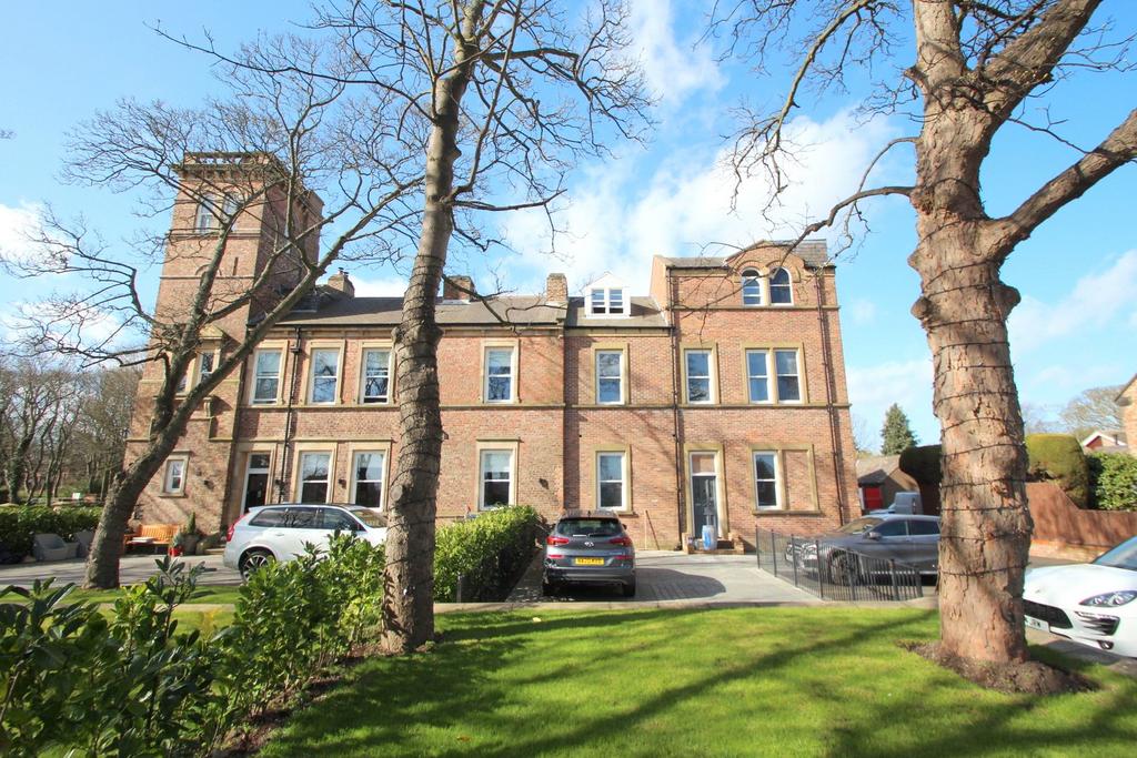 Preston Towers, North Shields, Tyne & Wear, NE29 3 bed house for sale ...