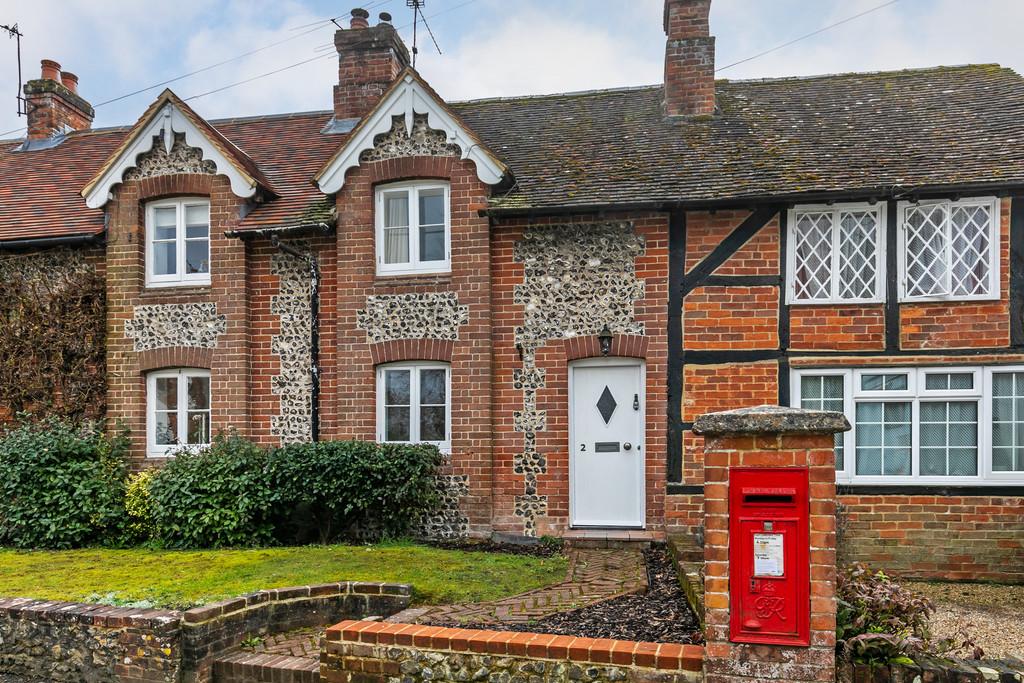 Wonston, Winchester, SO21 2 bed cottage - £350,000