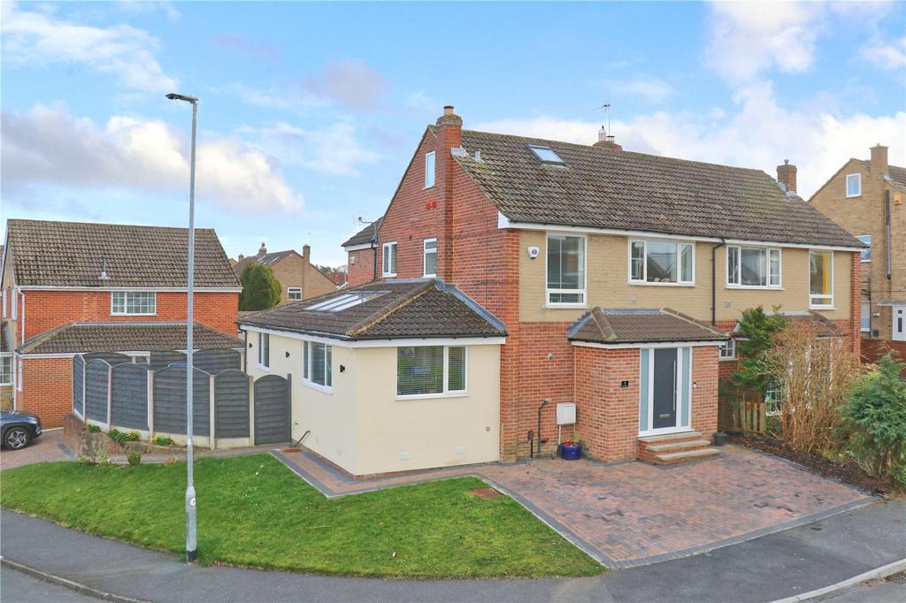 Lanark Drive Horsforth Leeds West Yorkshire Ls18 4 Bed Semi