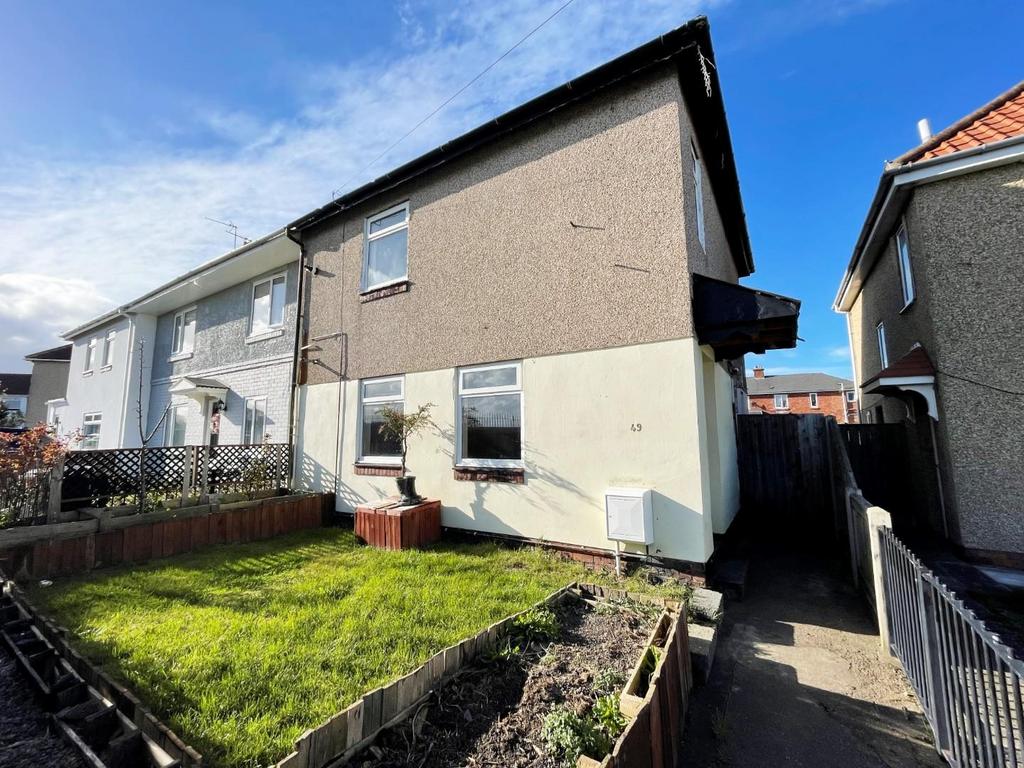 Waverley Terrace, Hartlepool 3 bed end of terrace house - £60,000