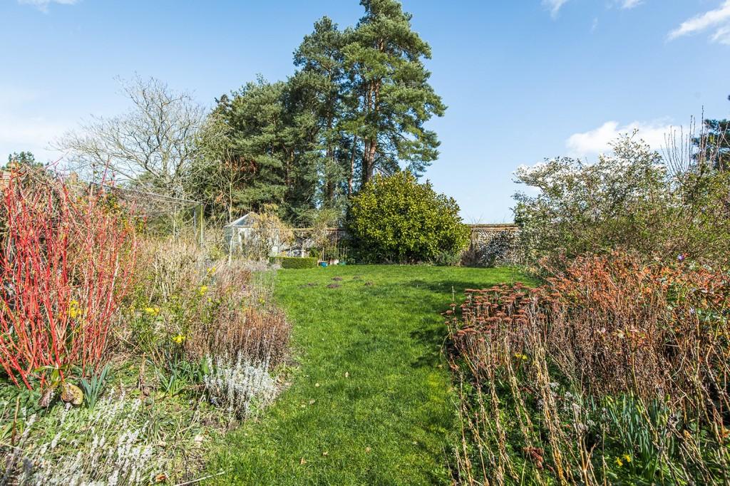 Weasenham 4 bed detached house - £500,000