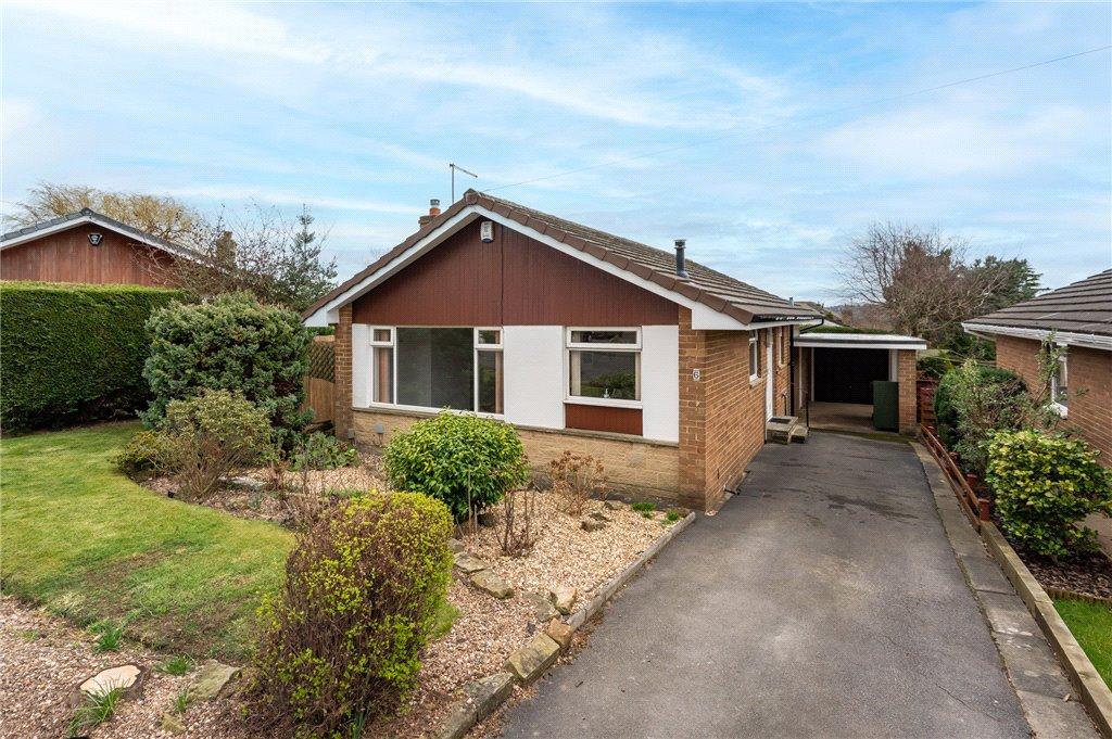 Dene Hill, Baildon, West Yorkshire 2 bed bungalow - £325,000
