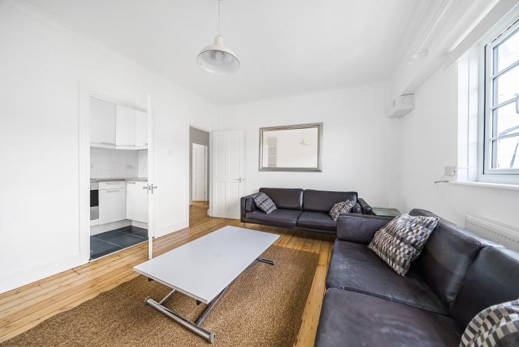 Embassy House, London NW6 2 bed flat - £2,000 pcm (£462 pw)