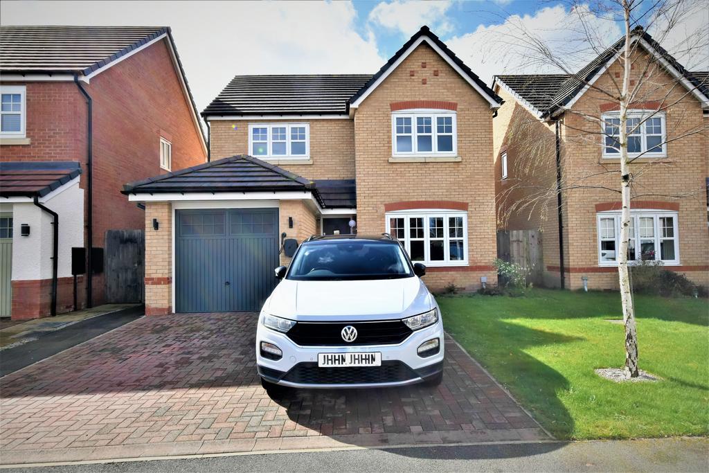Llys Y Groes, Wrexham, LL13 4 bed detached house to rent - £1,600 pcm ...