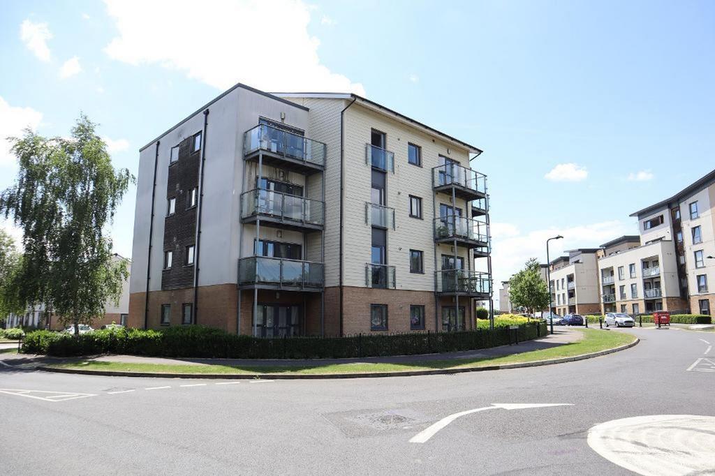 Miller Way, Peterborough, PE1 2 bed flat - £125,000