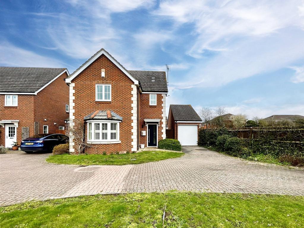 Jersey Drive, Winnersh, Wokingham... 3 bed detached house - £550,000