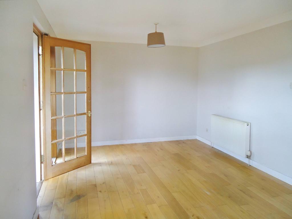 Inveraray Avenue, Glenrothes KY7 2 bed terraced house - £68,995