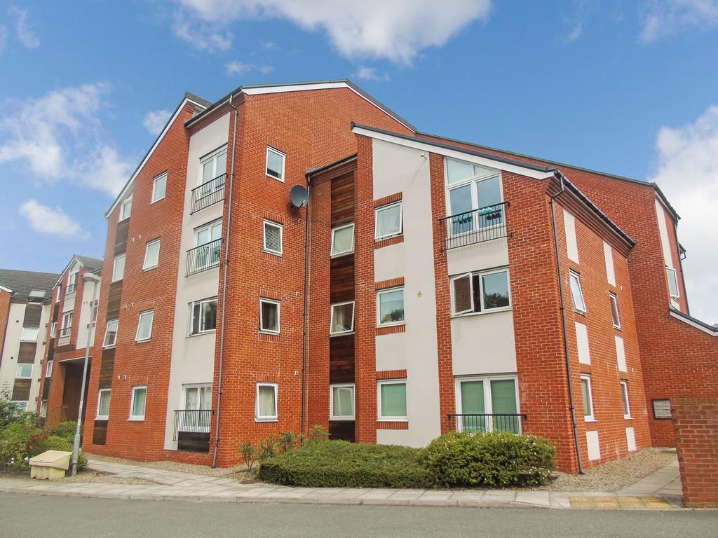 Palatine Place, Dunston, Gateshead... 2 bed flat - £75,000