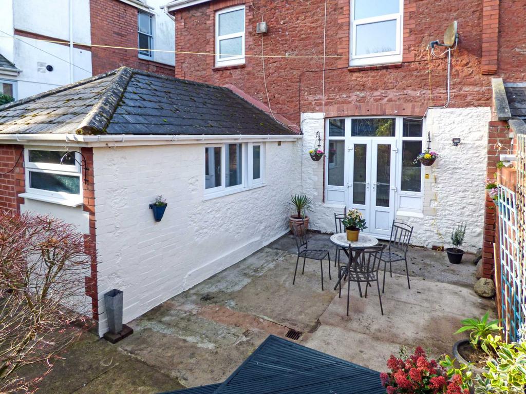 Whitstone Road, Paignton TQ4 2 bed flat - £225,000