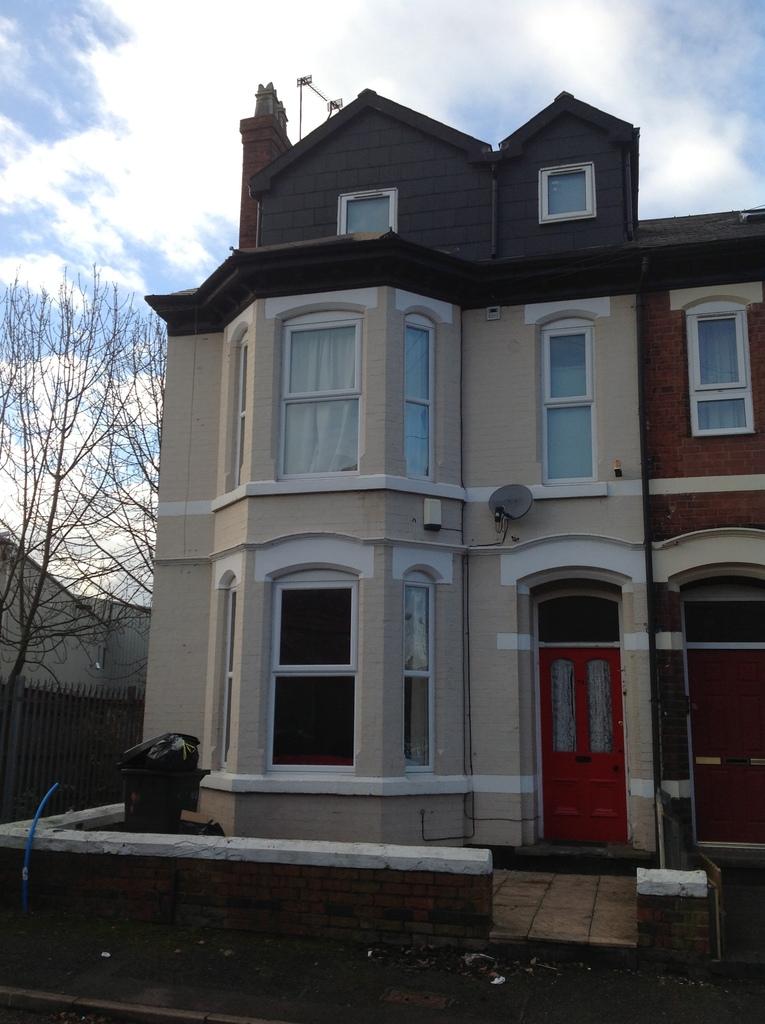 Grosvenor Road, Coventry, West Midlands 6 bed end of terrace house - £ ...