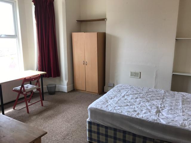 Grosvenor Road, Coventry, West Midlands 6 bed end of terrace house - £ ...