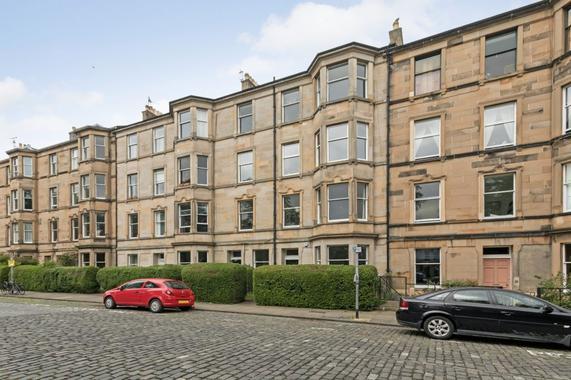 100, Thirlestane Road, Edinburgh, EH9... 5 bed flat - £3,600 pcm (£831 pw)