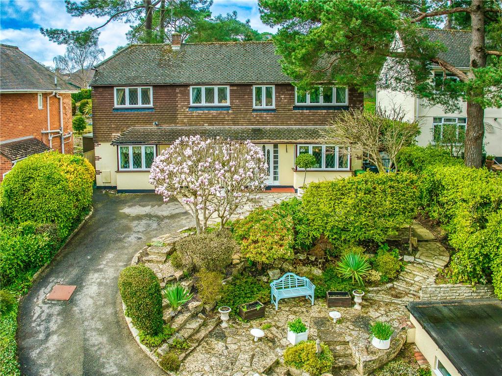 Compton Avenue, Poole, BH14 4 bed detached house - £925,000