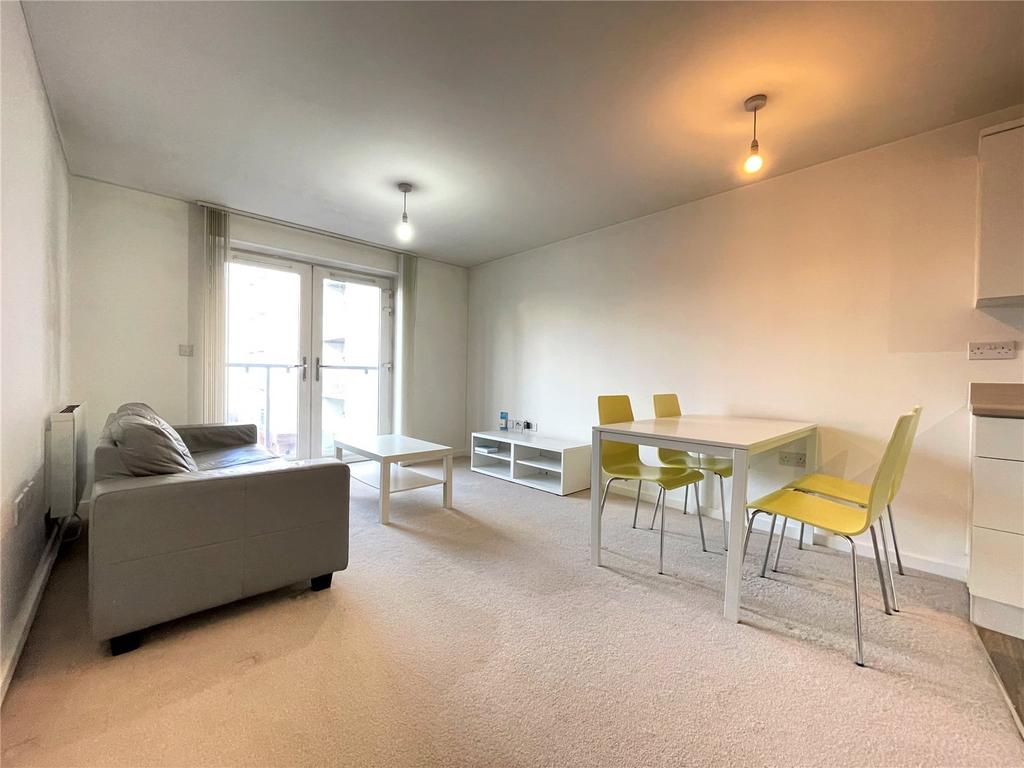 Endeavour House, 1b Elmira Way, M5 2 bed flat - £1,200 pcm (£277 pw)
