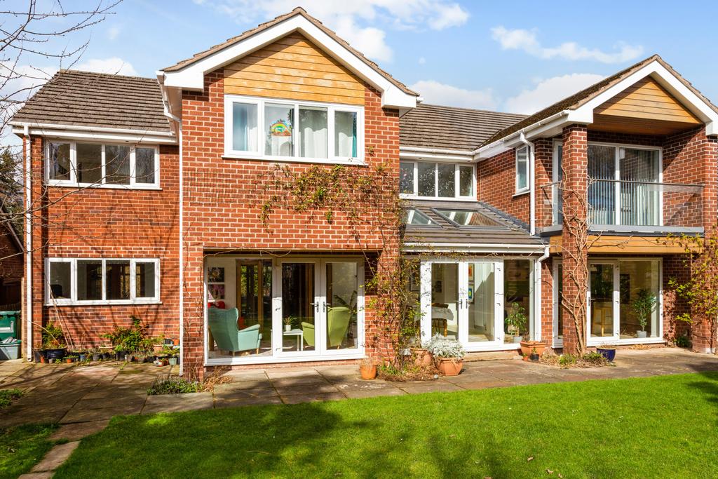 Lache Lane, Chester, CH4 5 bed detached house - £950,000