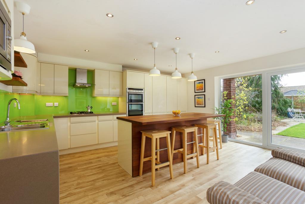 Lache Lane, Chester, CH4 5 bed detached house - £950,000