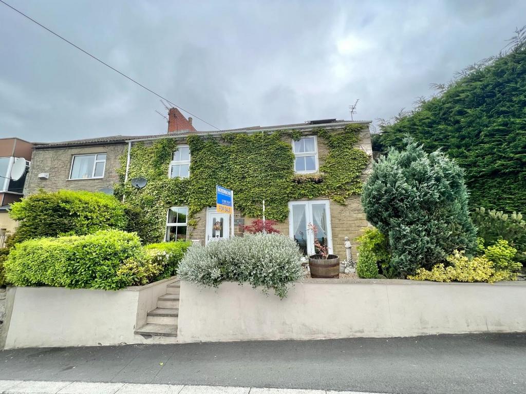 Billy Hill, Billy Row, Crook 4 bed semi-detached house - £174,950