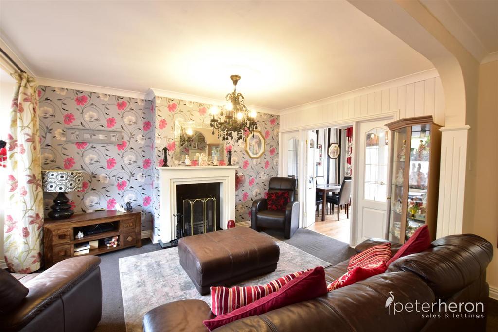 Kelham Square, Downhill, Sunderland 3 bed terraced house - £69,950