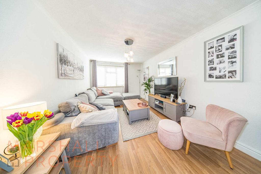 Ember Crescent, Liverpool 1 bed apartment - £75,000