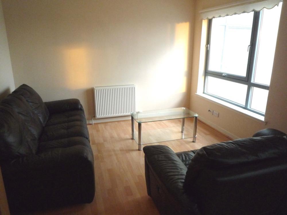 158 Merkland Lane, Aberdeen, AB24 5RQ 2 bed flat - £825 pcm (£190 pw)
