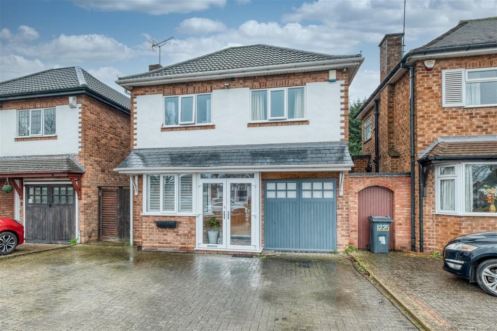 Bristol Road South, Northfield, Birmingham, B31 2SW 3 bed detached ...